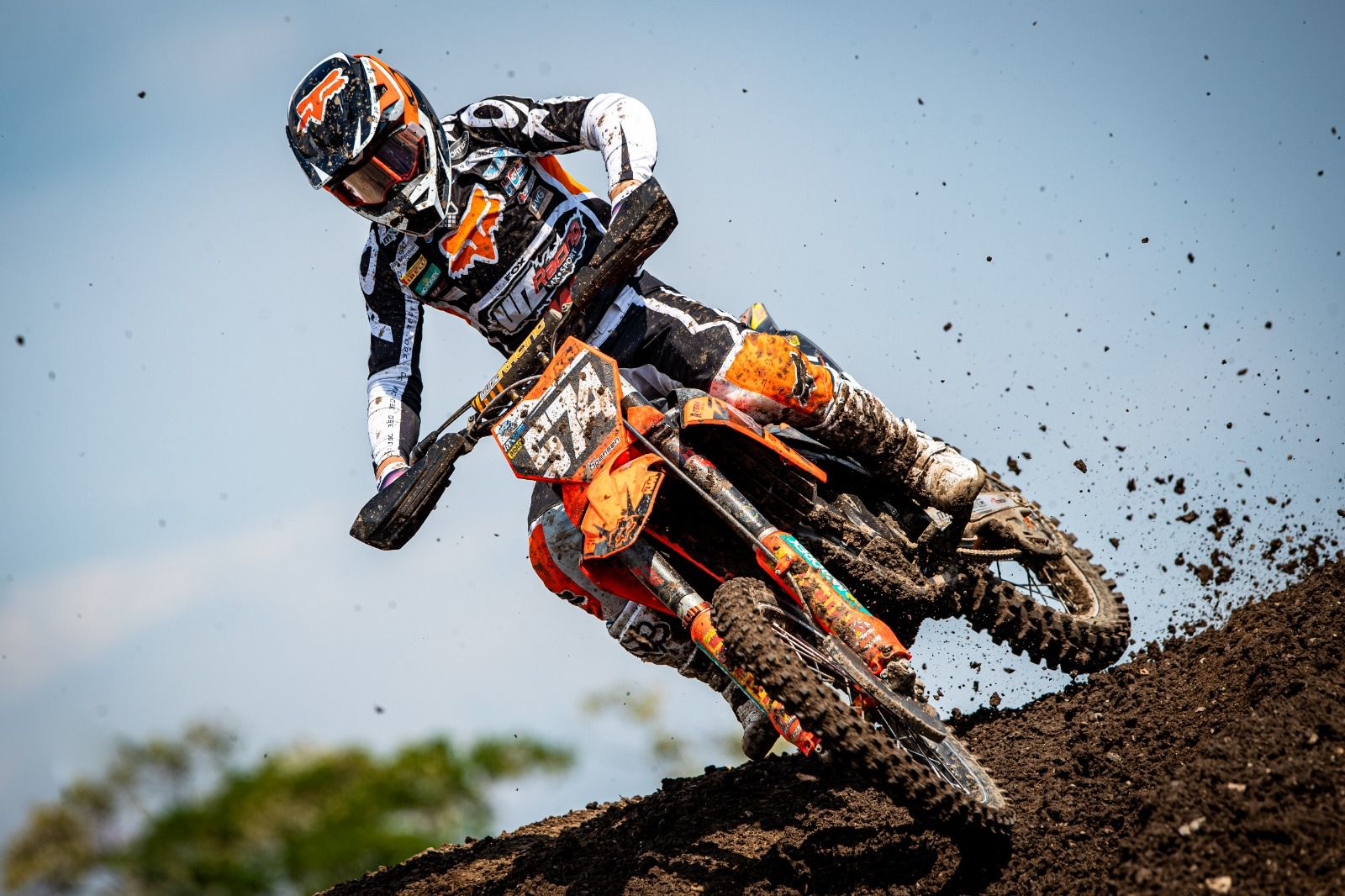 Gyan Doensen bedankt WZ Racing, KTM en sponsoren voor seizoen 2023 ...