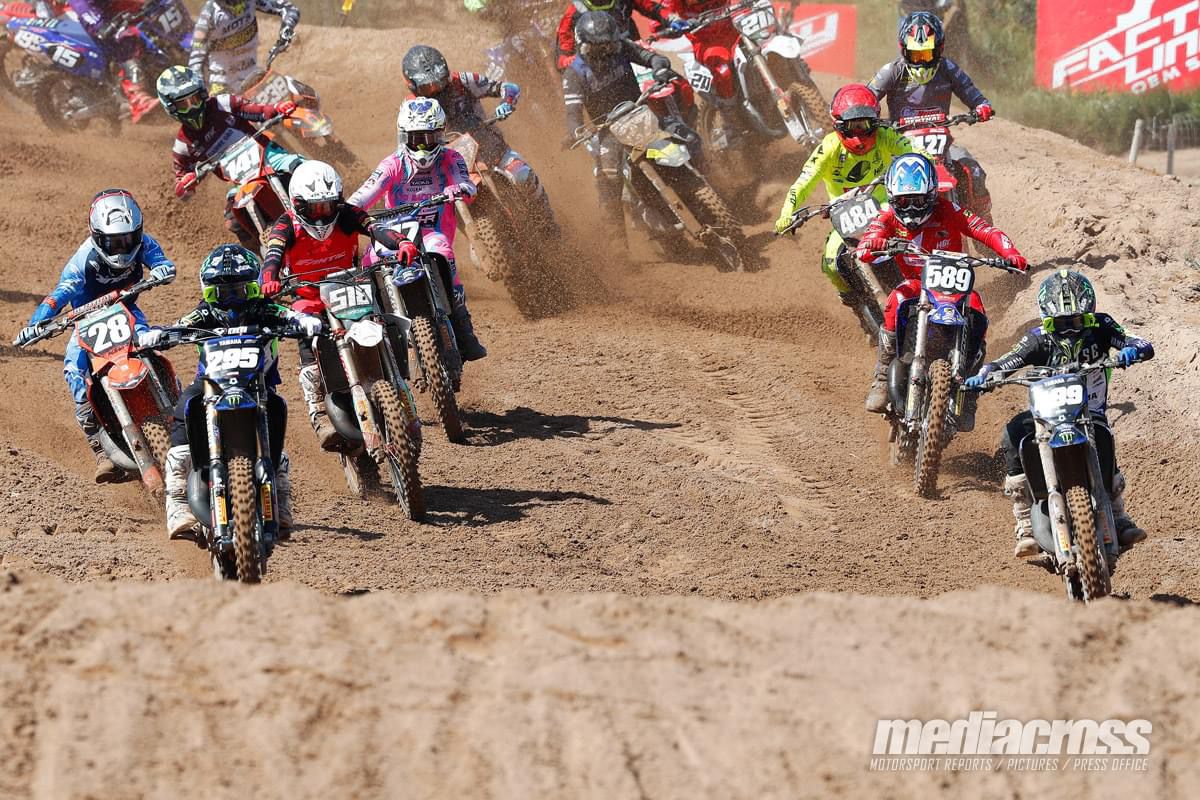 Dani Heitink sterk vierde in EMX125 debuut in Sardinië - Motocrossplanet