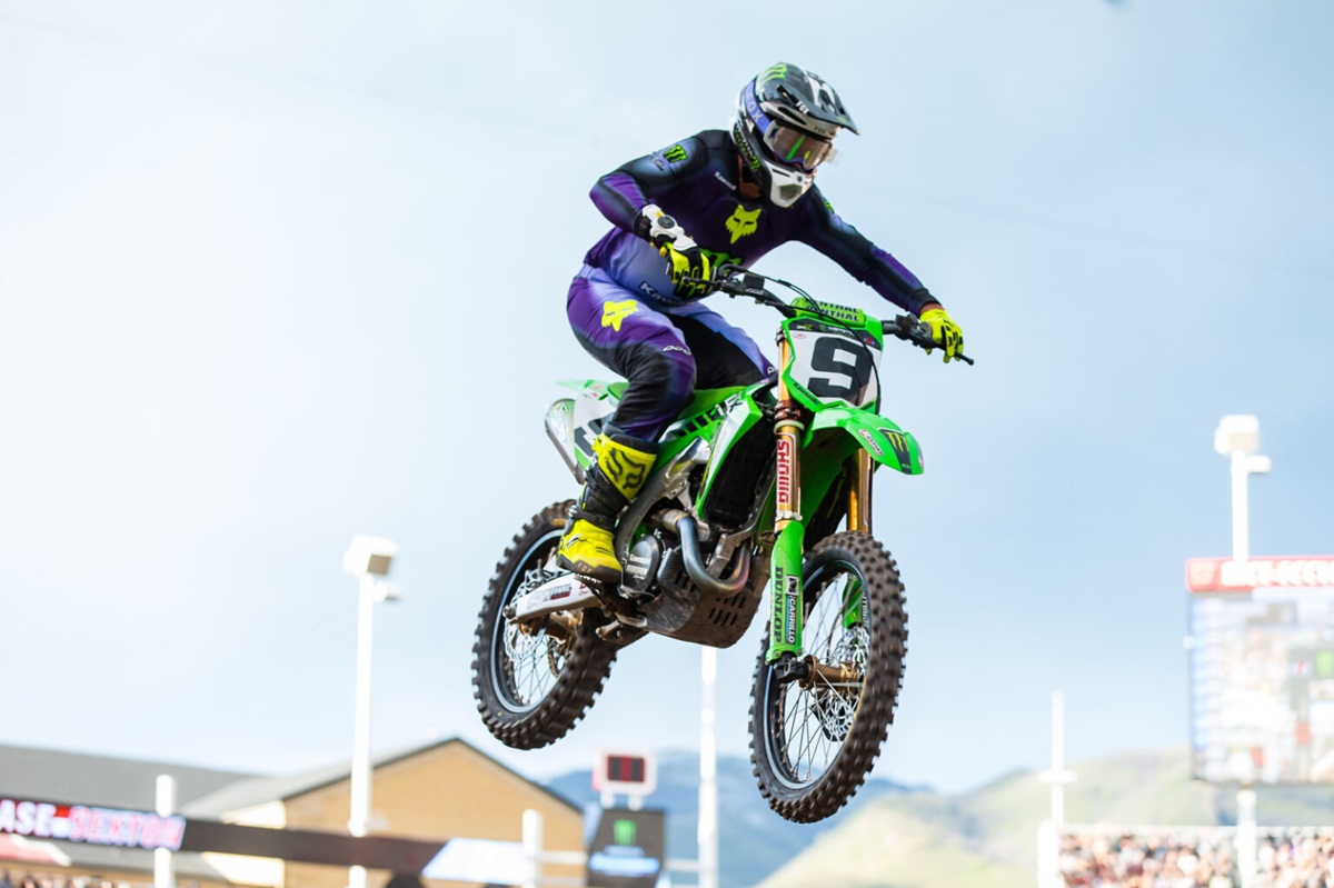 Achter de schermen bij de laatste supercross van Adam Cianciarulo ...