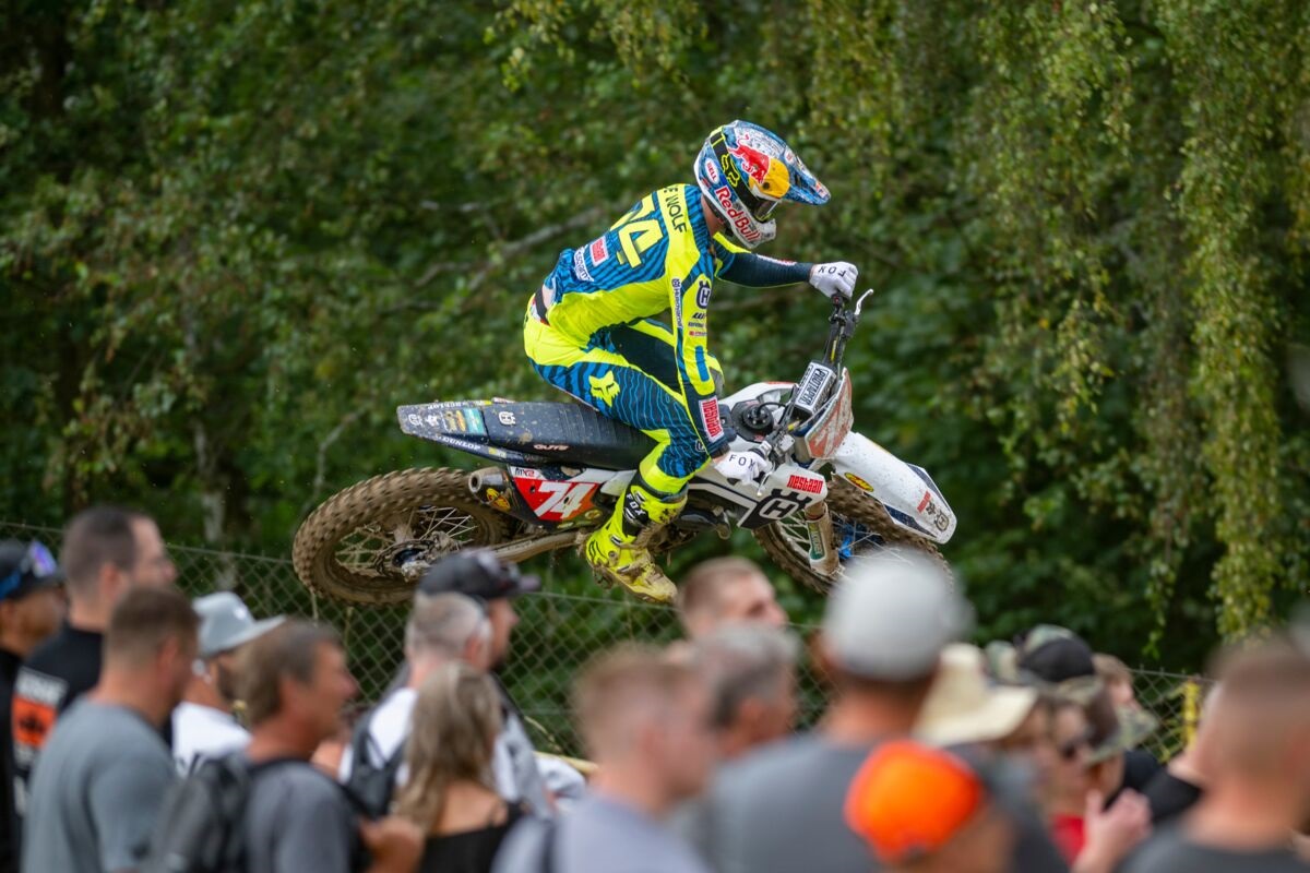 Kay de Wolf wint de tweede en Grand Prix MX2 in Loket - Motocrossplanet