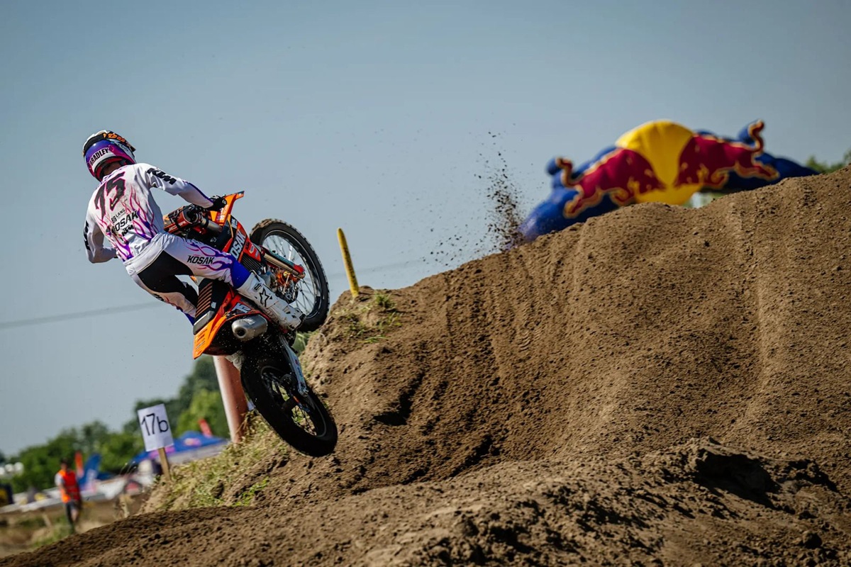 Porna hub.com hey, she seems as well as acts a standard of