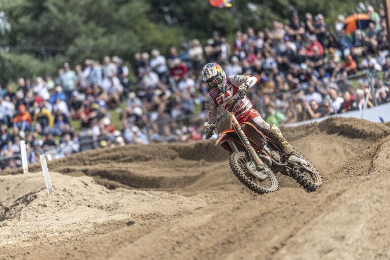 Krijgen we 18 jaar na Steve Ramon opnieuw een wereldkampioen in de MXGP ...