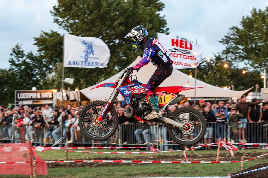 Mark Boot voor de zevende keer de beste in Motorcross Aagtekerke ...