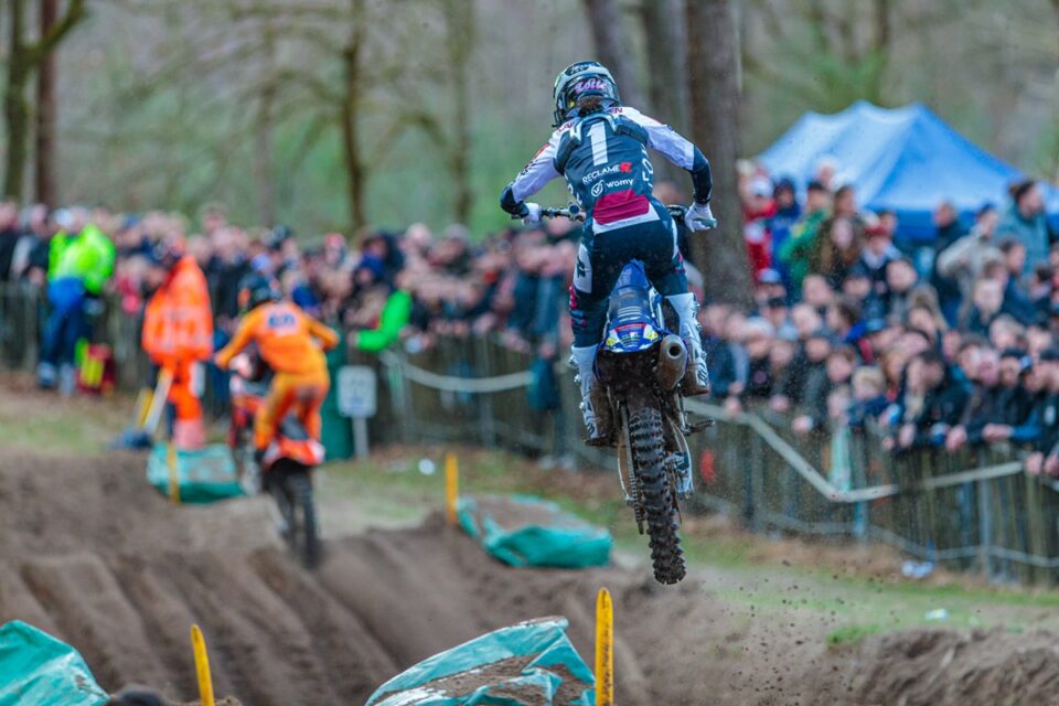 Lotte van Drunen opent Nederlands seizoen met dominante overwinning ...
