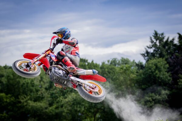 SMX Racing-coureur Nick Klerks reist af naar Harsewinkel voor zijn ...